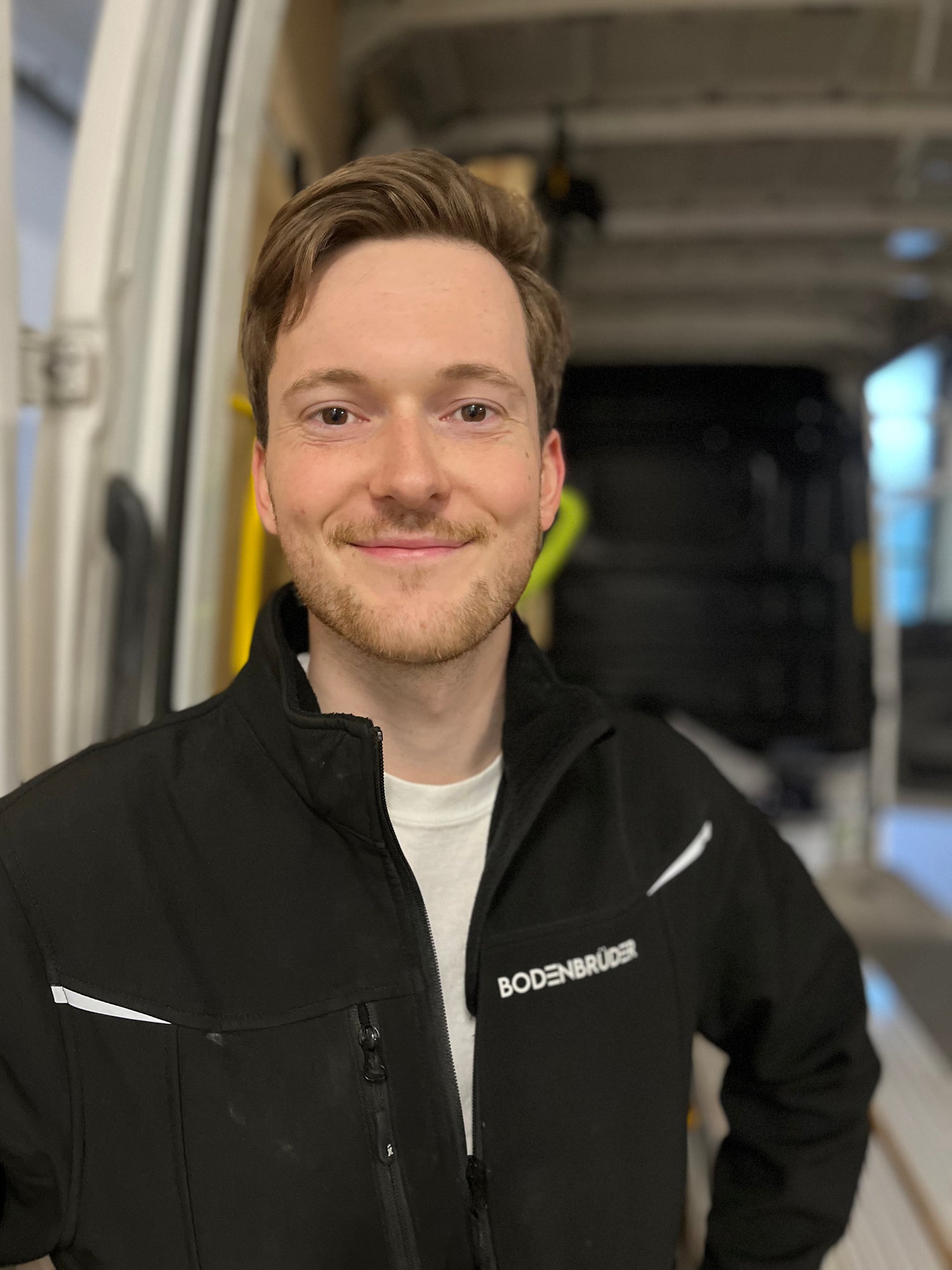 Bodenbeläge? BodenBrüder. Wir steh´n drauf....